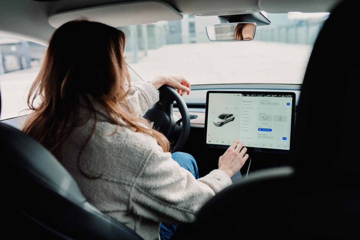 5 Things All Women Should Know About Car Insurance - Pretty Progressive